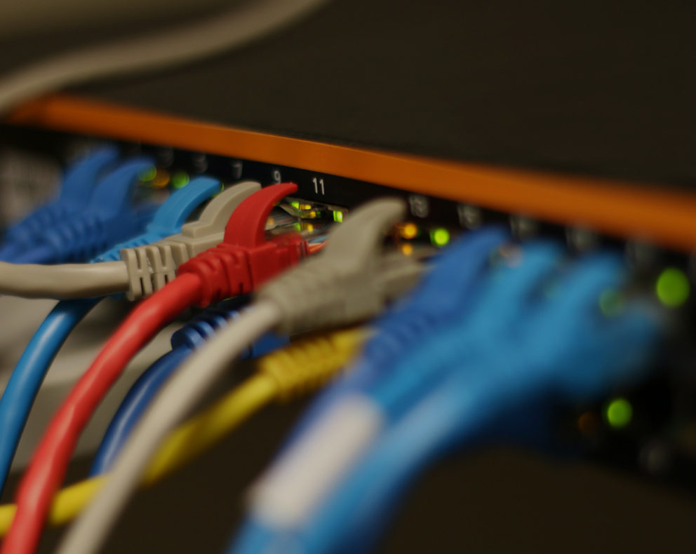 Industrial Grade Single Celular Outdoor LTE Router BR1 IP67- Peplink