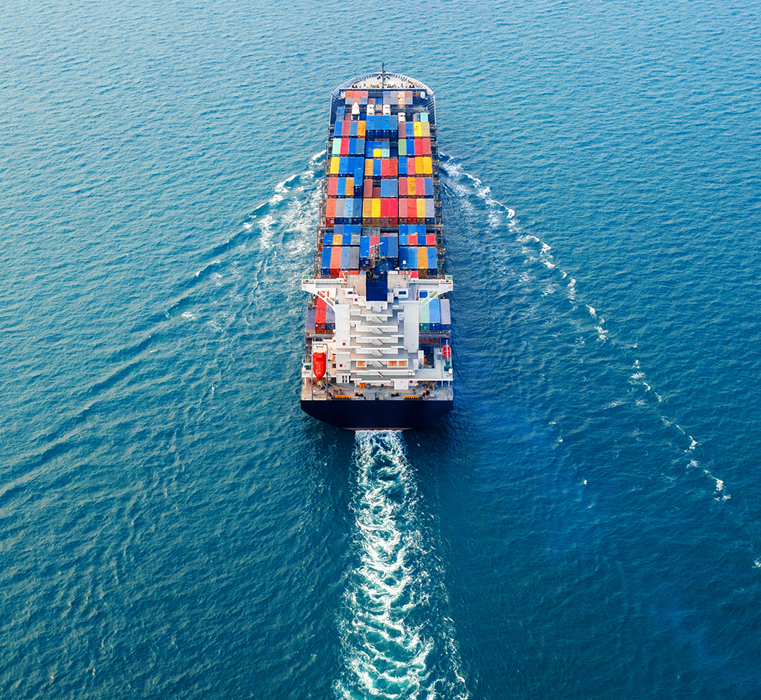 Offshore & In Port Connectivity for JR Shipping Group- Peplink