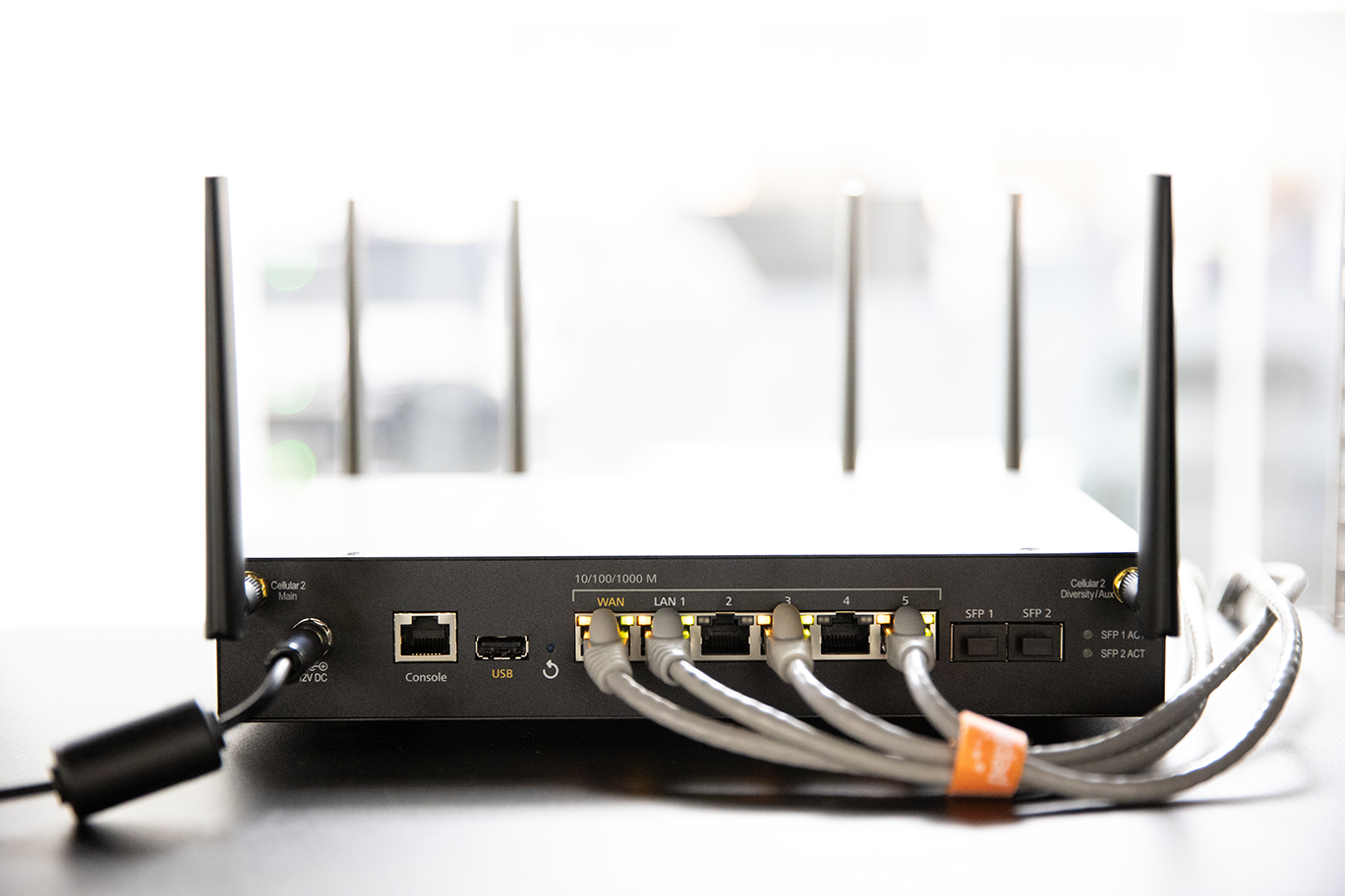 1Gbps Multi-WAN (5 Ports) Router Balance 310 5G - Peplink