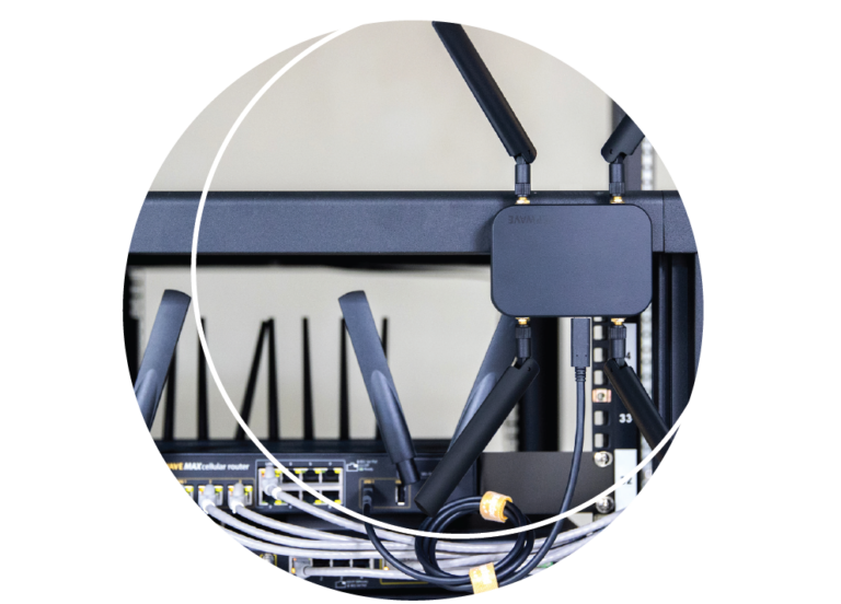 Peplink MAX Adapter - State-of-the-art palm-sized portable cellular modem