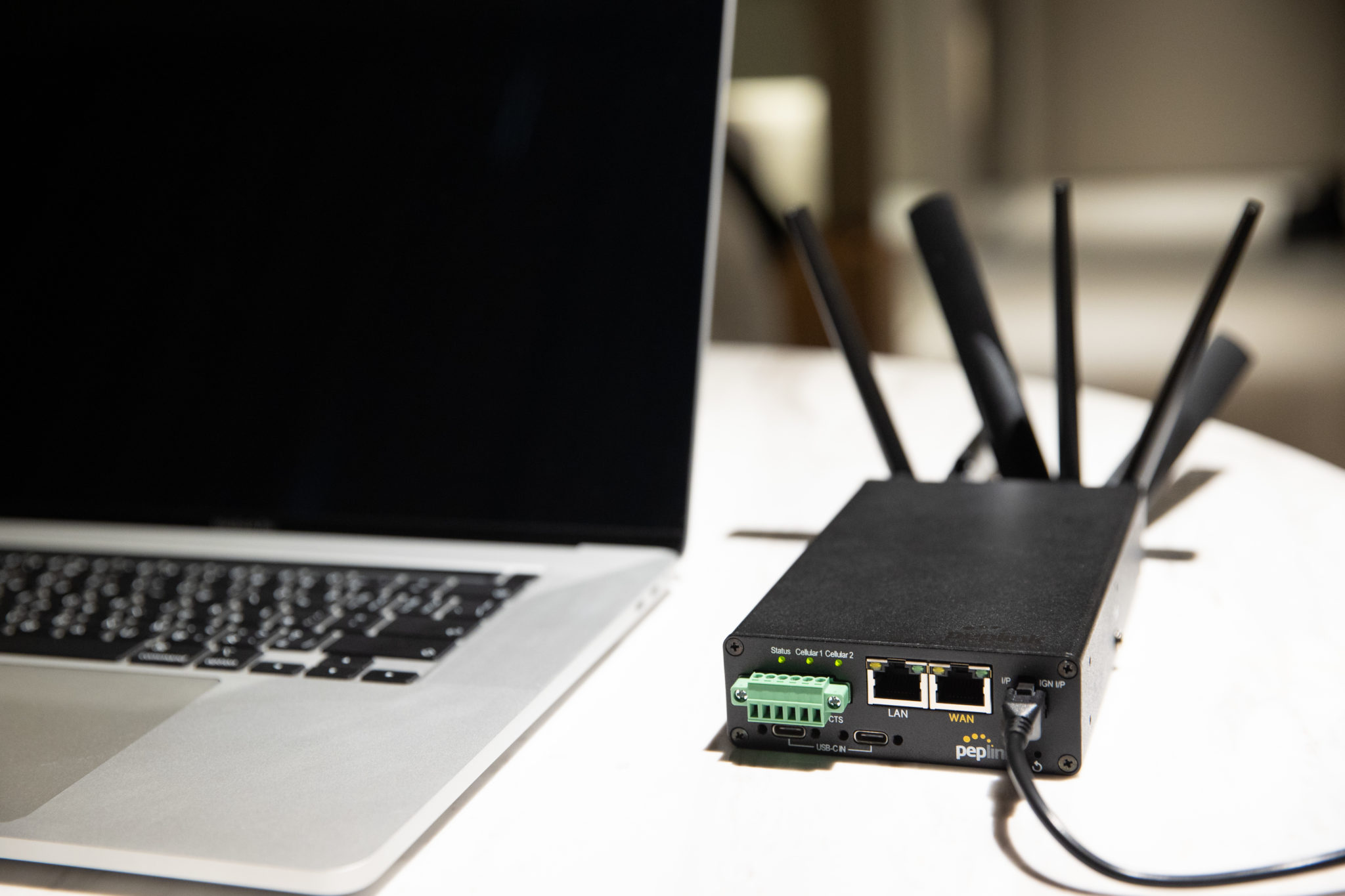 1Gbps Dual LTE Router for Transportation MAX Transit Duo Pro - Peplink